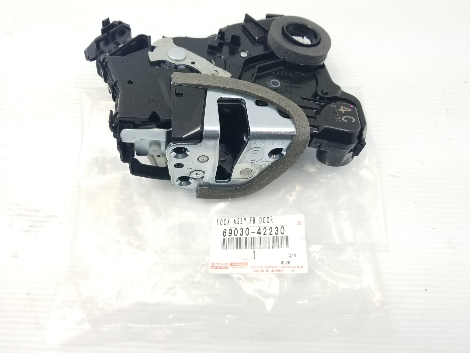 Genuine OEM Toyota Lexus 69030-42230 Front Passenger Lock Actuator ...