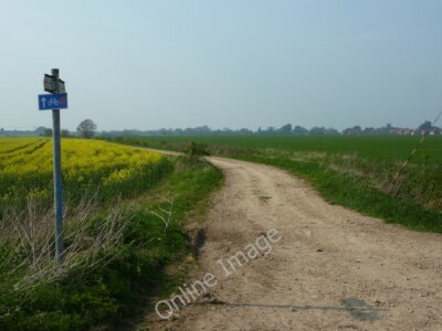 Photo 6x4 Water Rail Way Bardney Rough section of NCN route 1 on the ...