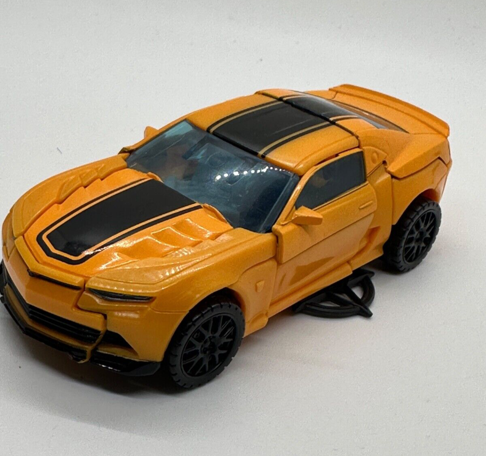 Hasbro: Transformers Age of Extinction Bumblebee Deluxe Figure Loose ...