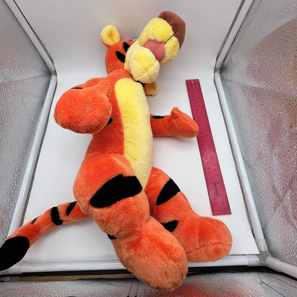Tigger 17" Winnie the Pooh Disney Store Exclusive Plush Stuffy Stuffed ...