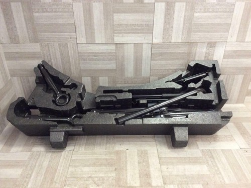 2020 JAGUAR F-PACE Jack w/tools OEM | eBay