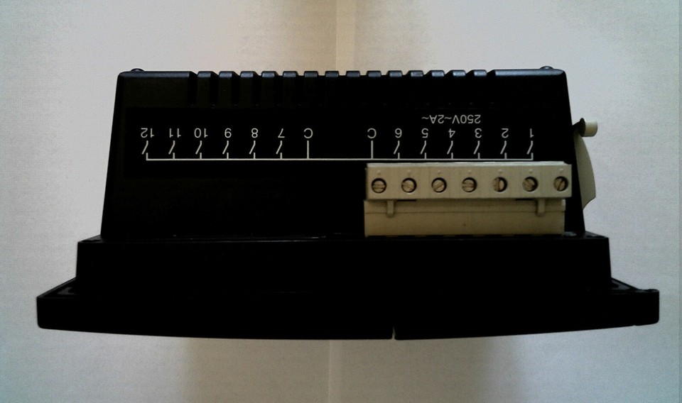 Merlin Gerin Varlogic NR6 Power Factor Controller / Used | eBay