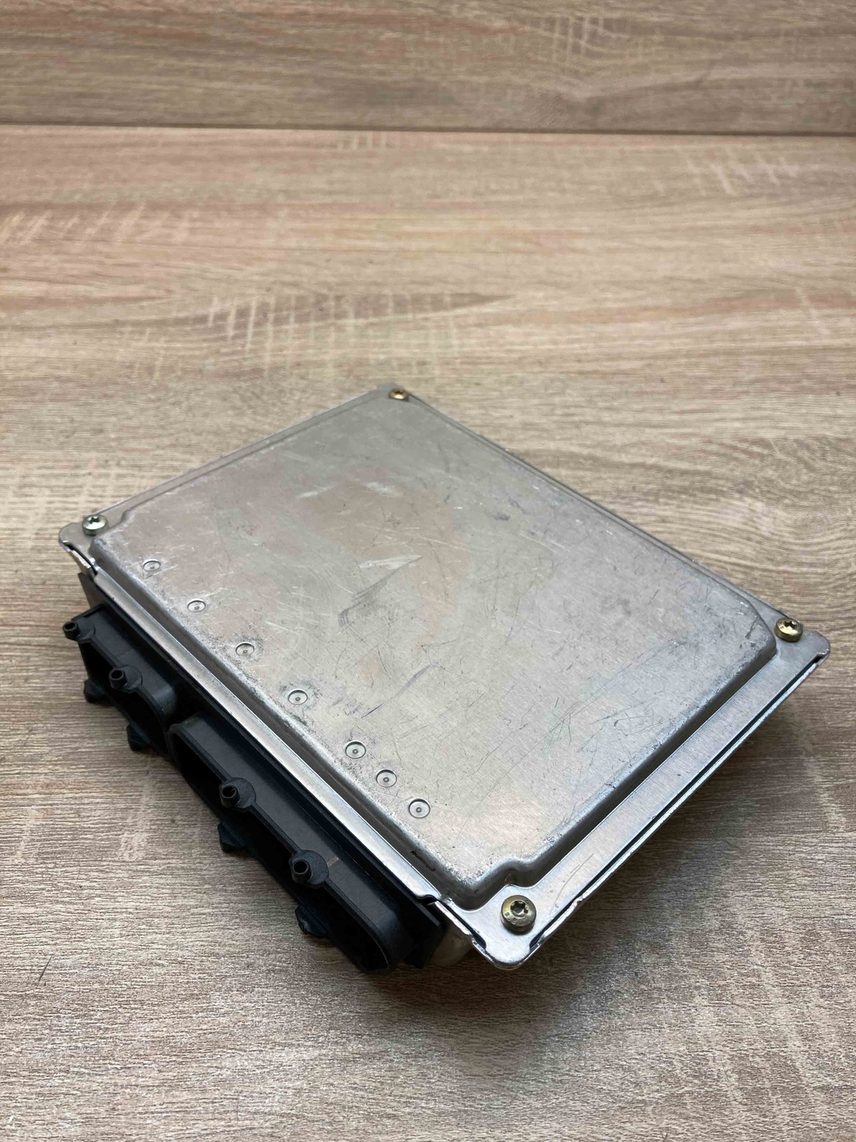 8D0907558B 0261204774 Audi Volkswagen Motor ECU Engine Module Unit ...