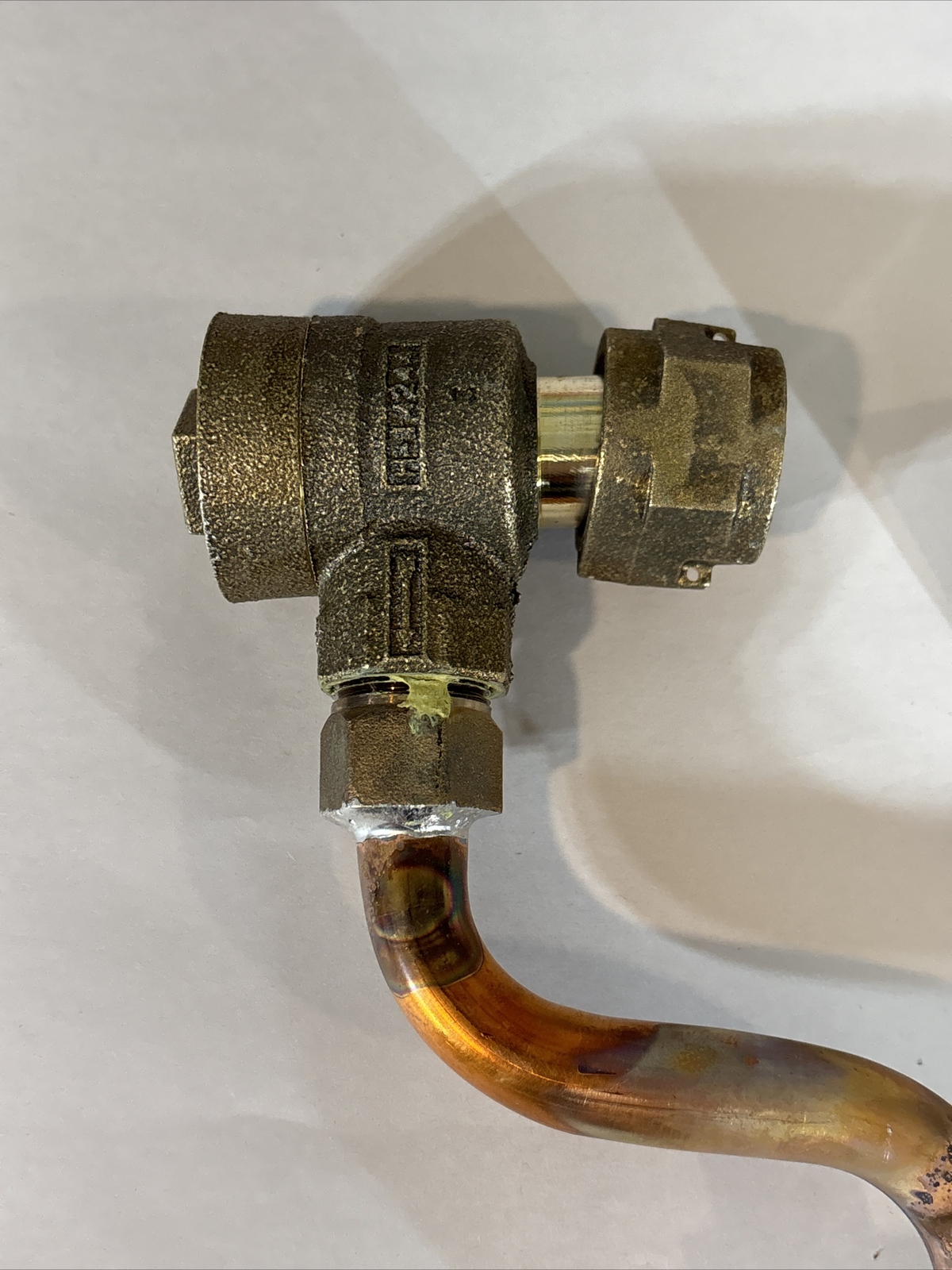 Mueller Co. Copper Meter Setter Vertical H-14244 3/4" NL-A Check Valve ...