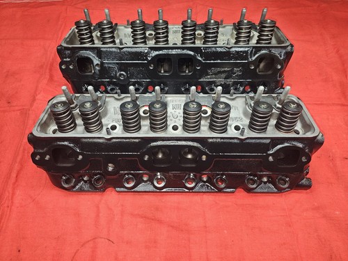 SBC Chevy 350 World Products S/R I-052 cylinder heads | eBay