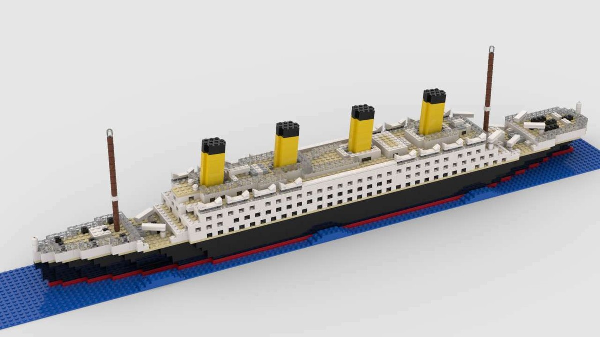 Lego Titanic Model Sinking