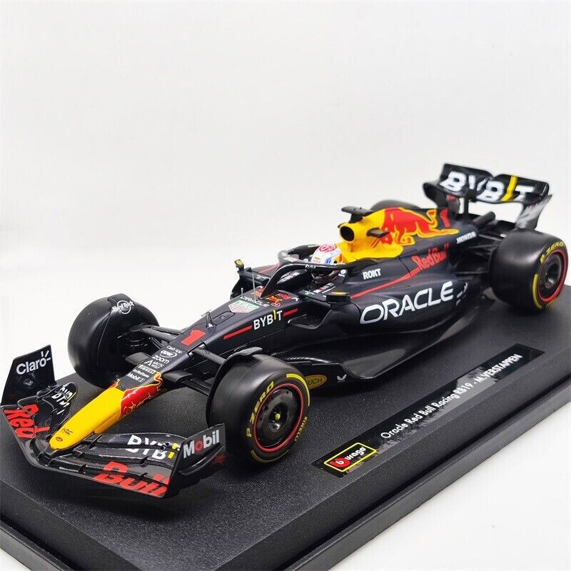 Bburago 1:18 F1 2023 RB19 #1 Max Verstappen Model Car with Helmet NEW ...