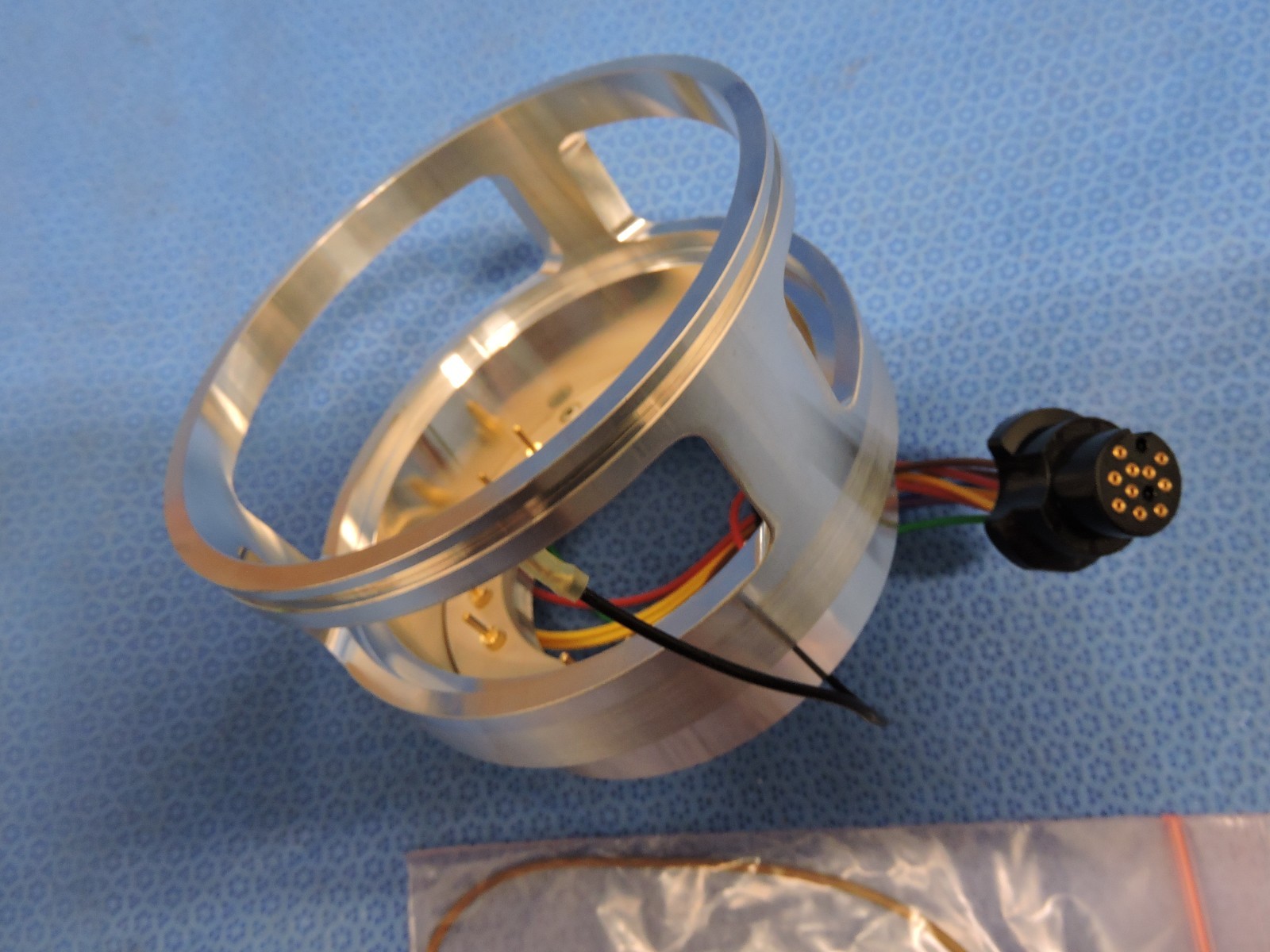 Thermo Fisher HCD-SRIG Ion Source Transfer Capillary Cage Housing 80100 ...