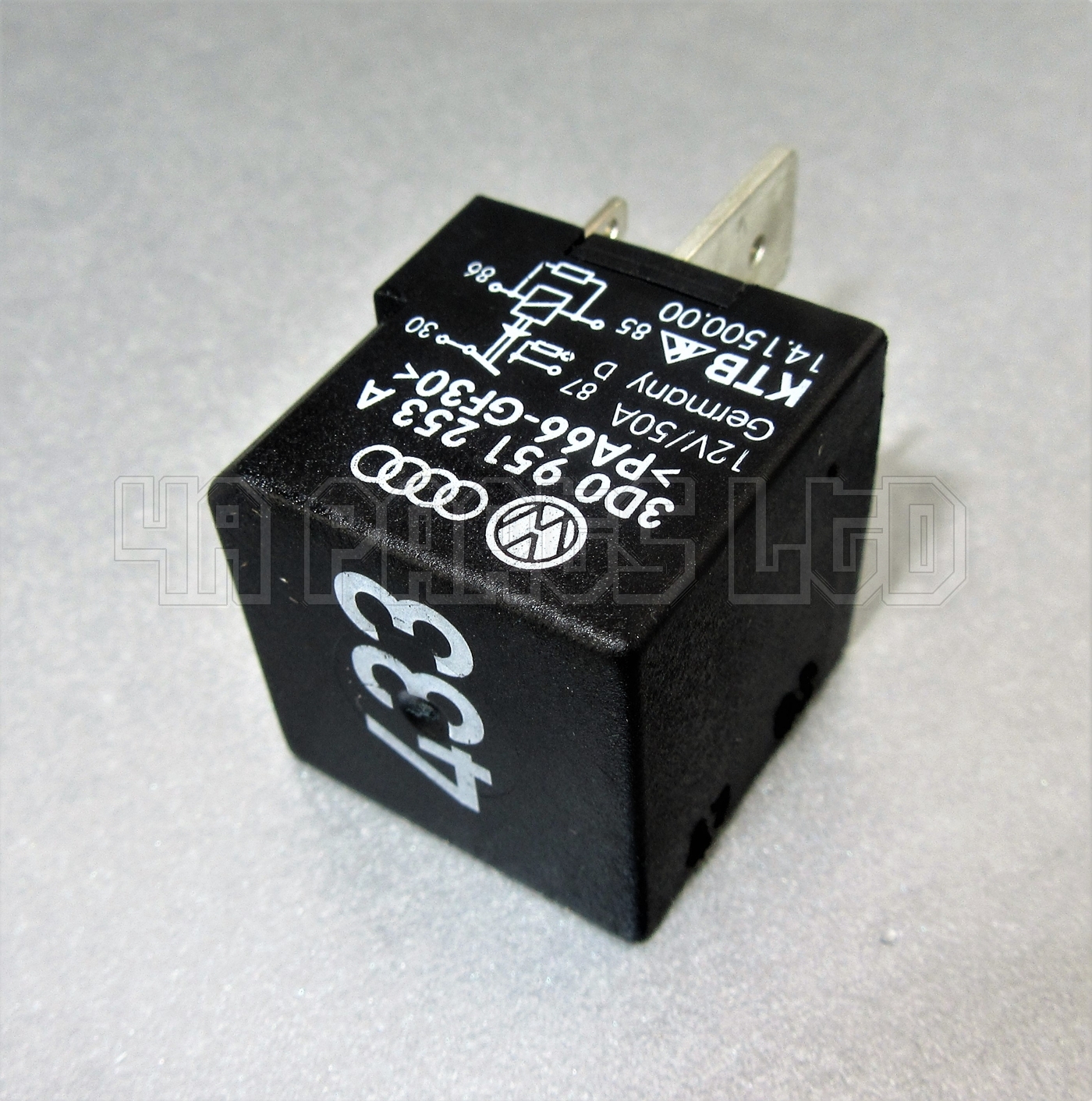 Audi VW Seat Skoda Grey Relay 1K0906381 V23134-B52-X426 (No.458) 5-Pin ...