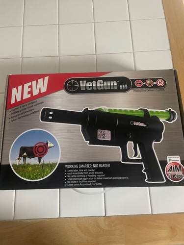 VetGun III for Cattle CO2 Propelled Parasiticide VetCap GelCap Delivery ...