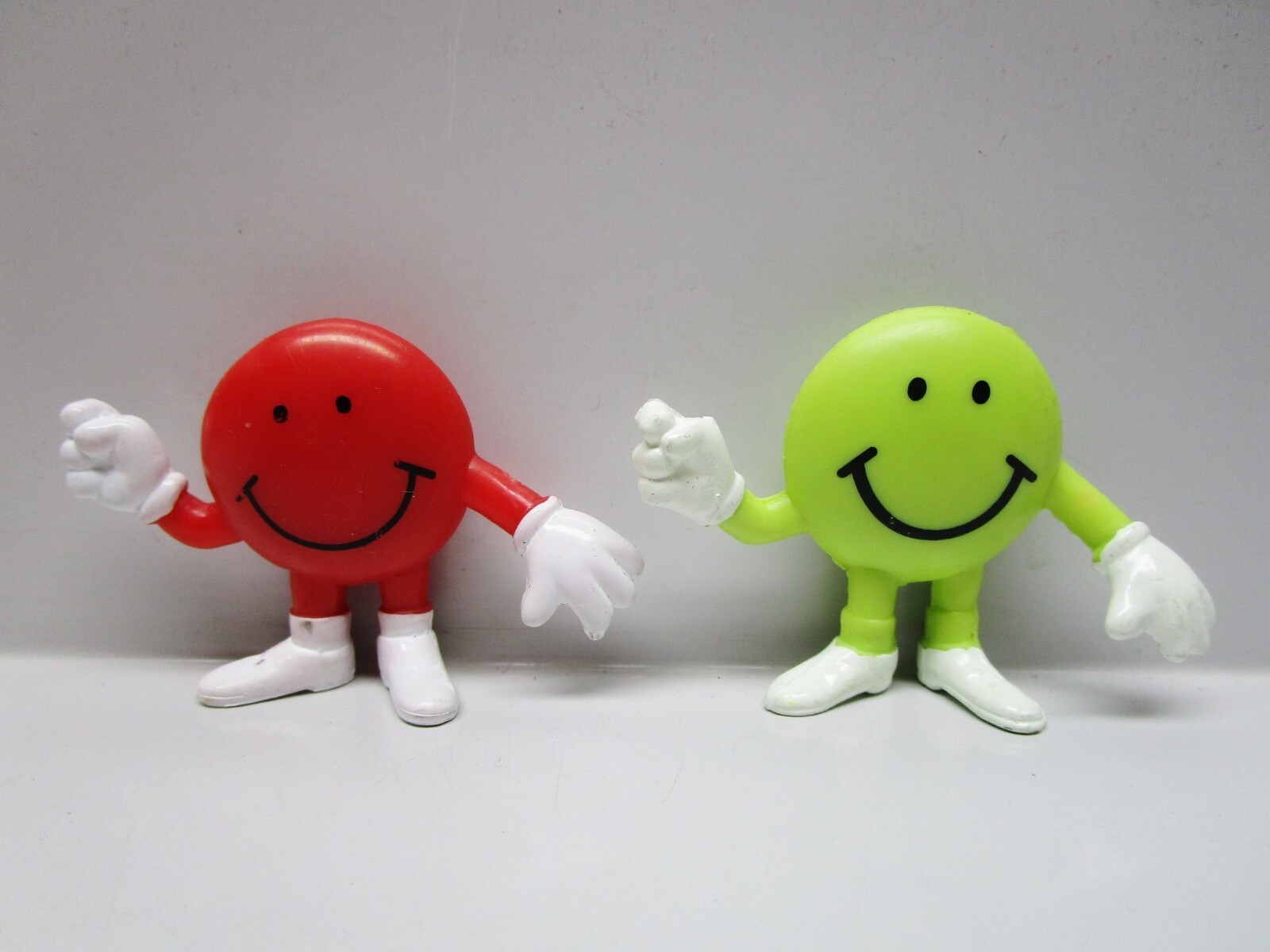 Vintage - 10 Smiley Faces Figures - Gumball, Cereal Premium, Prizes ...