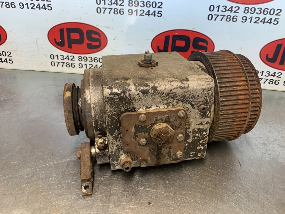 Winton compressor PTO drive unit W15020001C X Ford Transit Mk6 (00- 06 ...