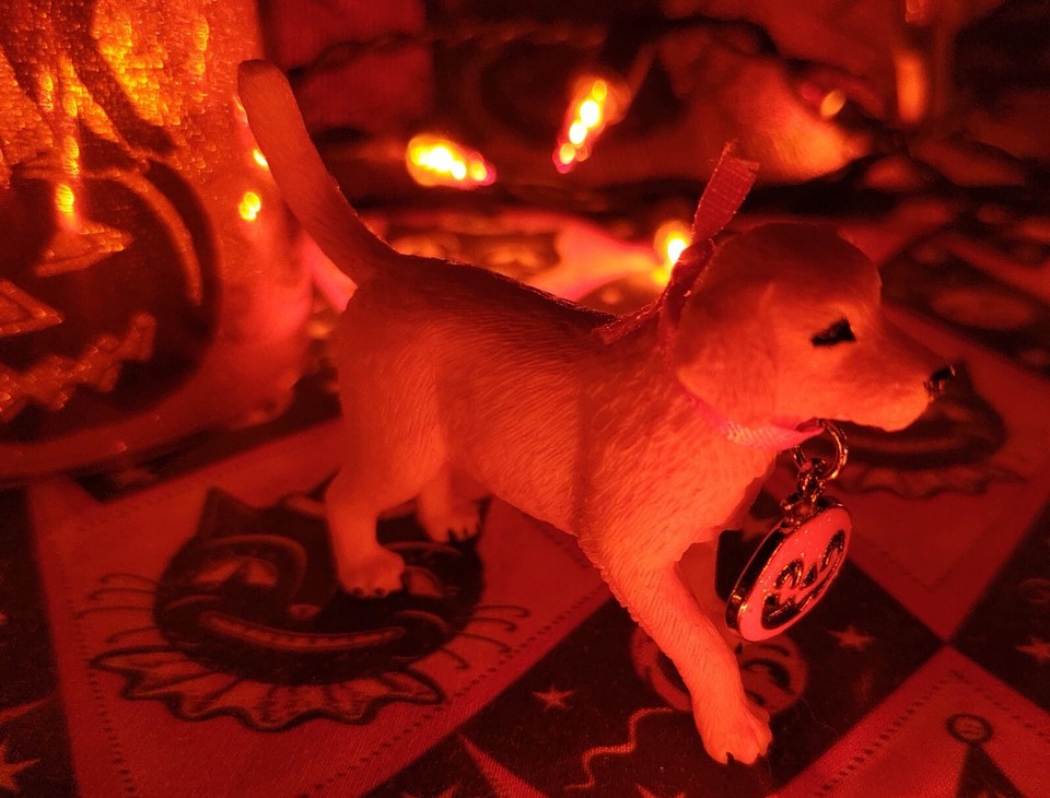 Mojo Golden Retriever Puppy Figurine Dog Miniature Figure Toy Halloween ...