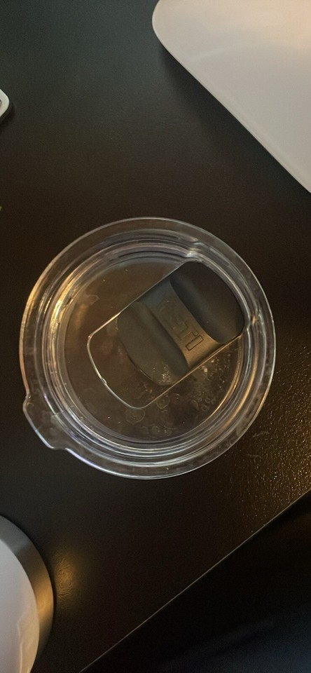 YETI Black 20 Oz Rambler with MagSlider Lid - White LMNT | eBay