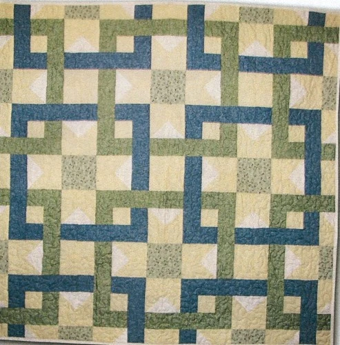 Interlocking Squares Quilt Pattern