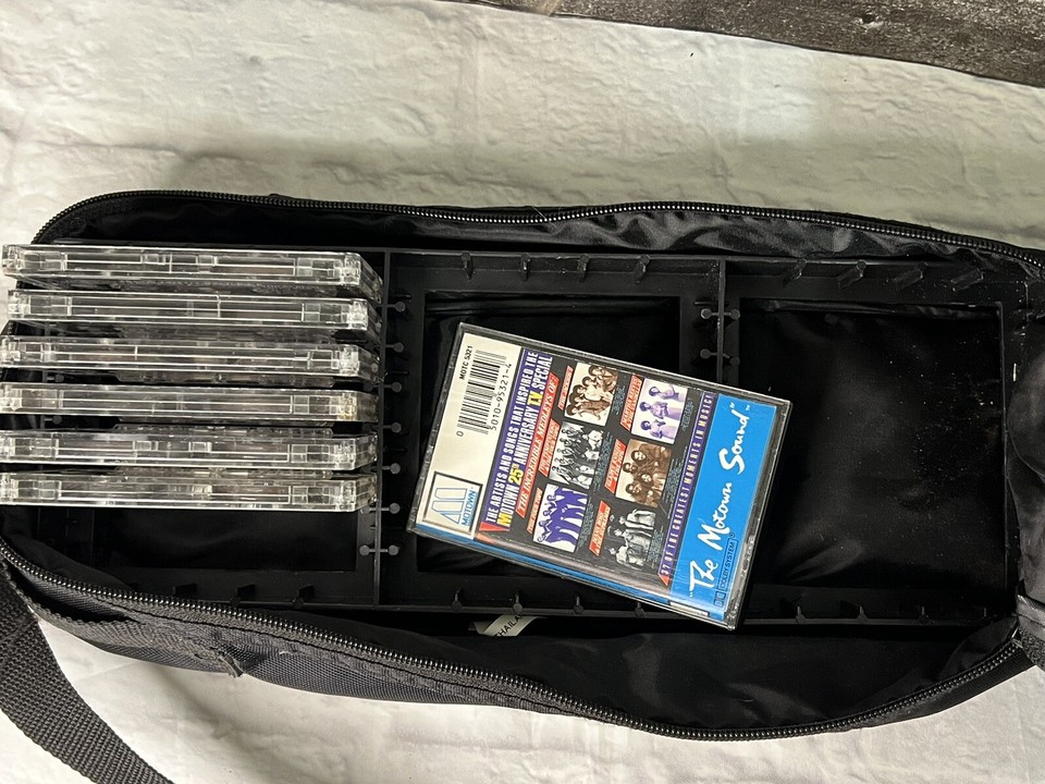 Vtg 80s Musicmovers Cassette Tape Storage Carrier And 8 Cassette Tapes ...