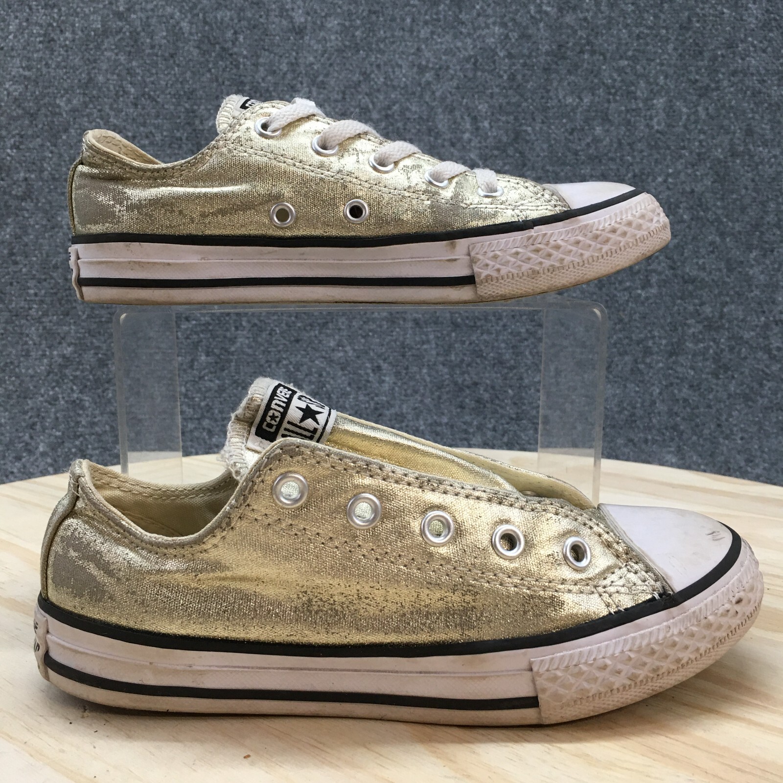 Converse Chuck Taylor Low Top Ox Metallic Gold Sneakers