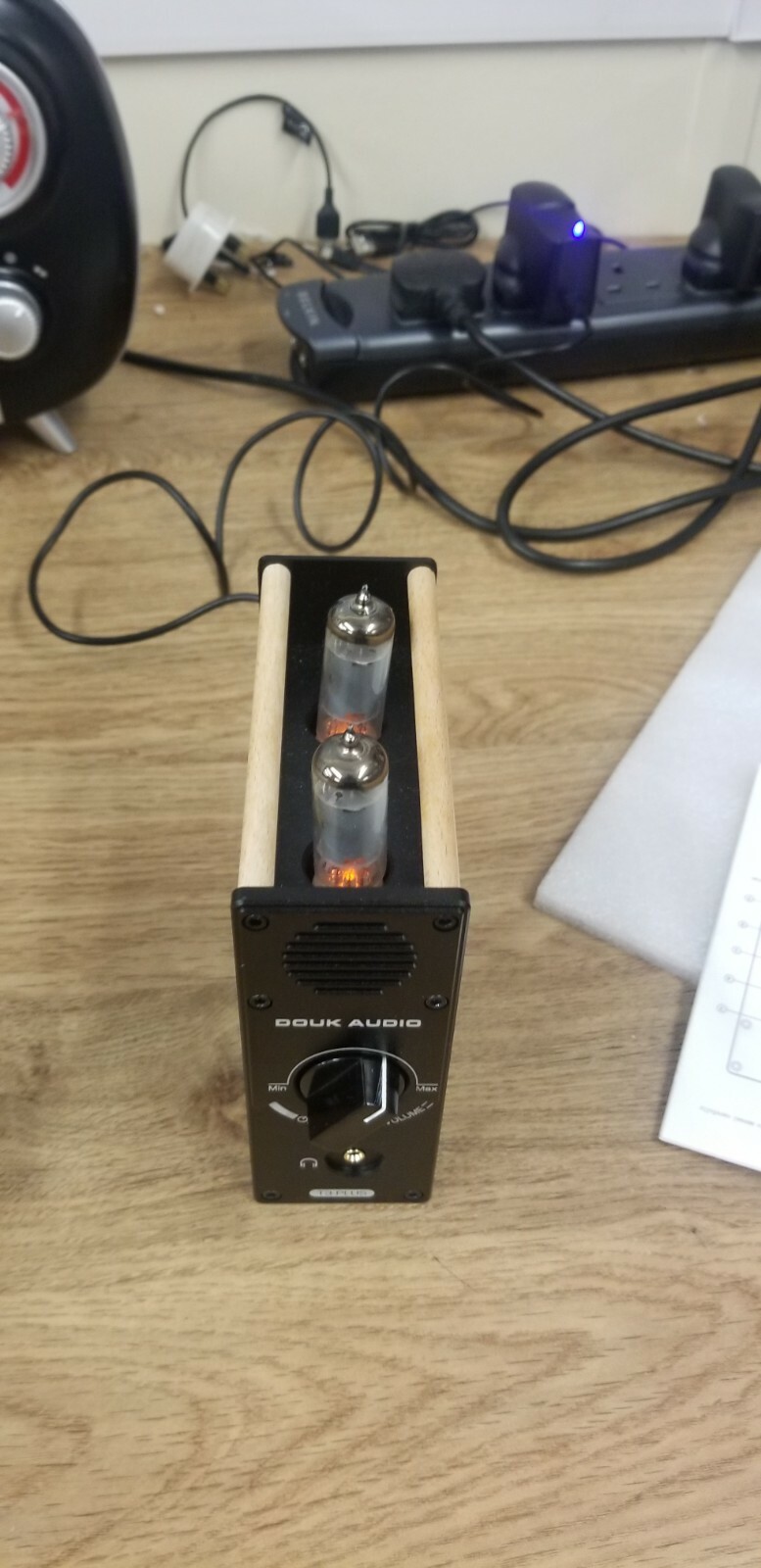 Douk Audio T3 PLUS Vacuum Tube Preamp MM / MC Phono Stage Desktop ...