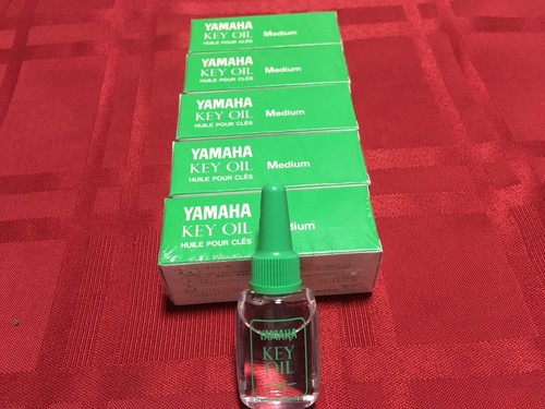 25 BOTTLES OF YAMAHA KEY OIL - MEDIUM WEIGHT - 8ml - YAC1003 - LIST $9. ...