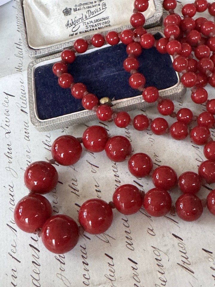 Art Deco Pink Czech Cherry Red Flapper Long Glass Bead Necklace | eBay ...