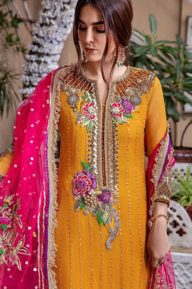 Pakistani latest Designer Dress Eid 2023. Khuda Baksh shalwar qameez ...