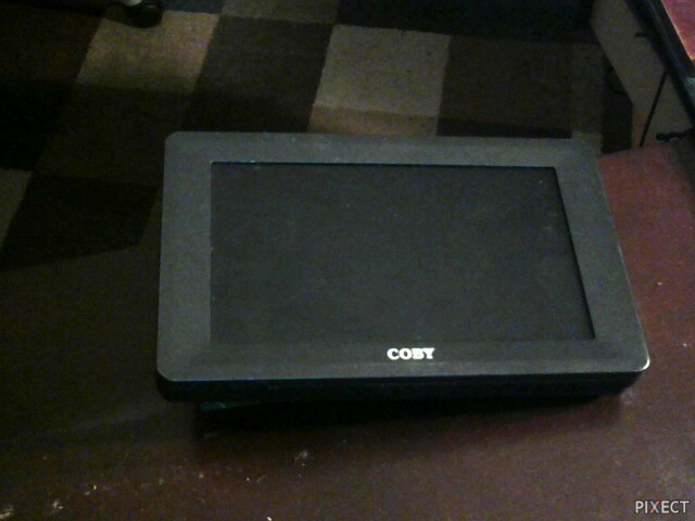 Coby MP3 player multimedia player 7" screen Model PMP7040 complete in ...