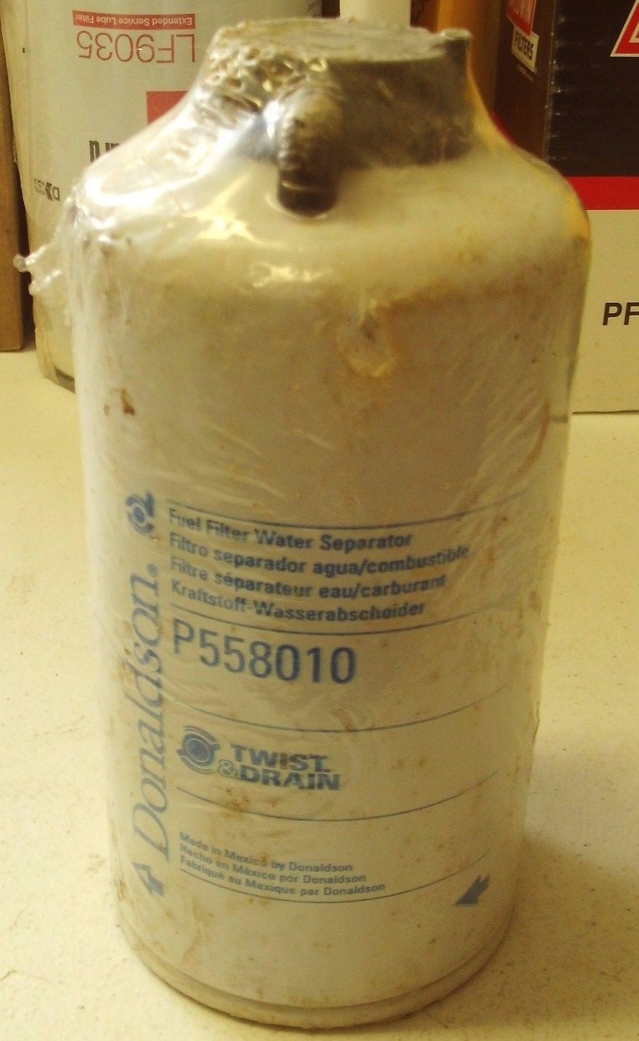 DONALDSON P558010 - Fuel filter cross reference