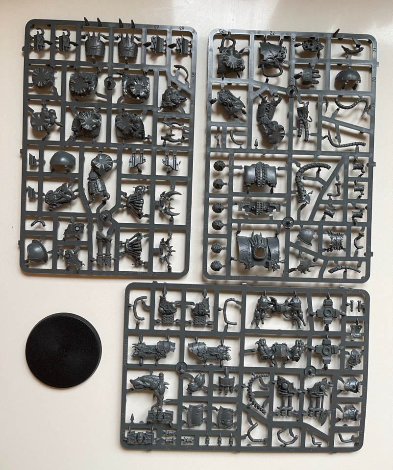 Chaos Helbrute Dreadnought | Warhammer 40k | New on Sprue | eBay