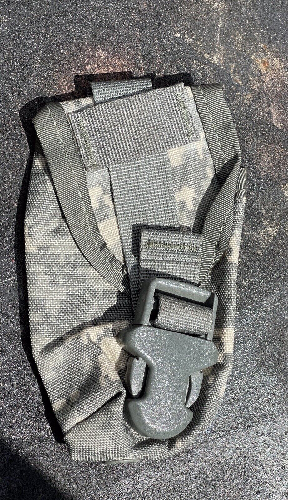 Lot of 4 USGI US Military Army MOLLE ACU UCP FLASH BANG GRENADE POUCH ...