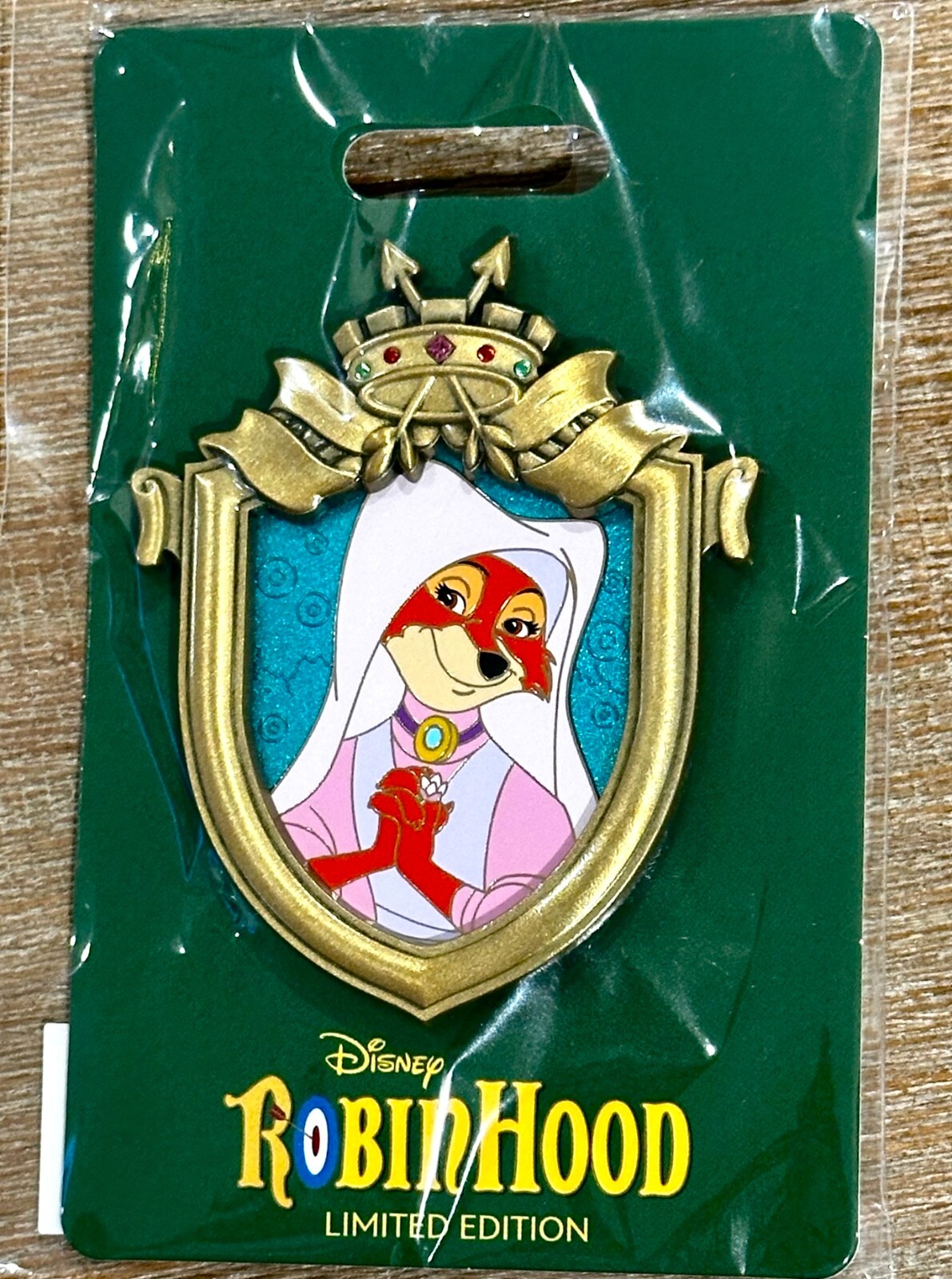 Disney 2023 Cast MOG WDI Robin Hood Maid Marian Crest Pin LE 300 | eBay