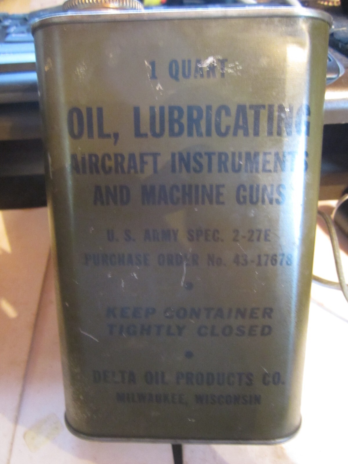 VTG 1 QUART MILITARY OIL LUBRICATION FOR AIRCRAFT INSTRUMENTS & MACHINE ...