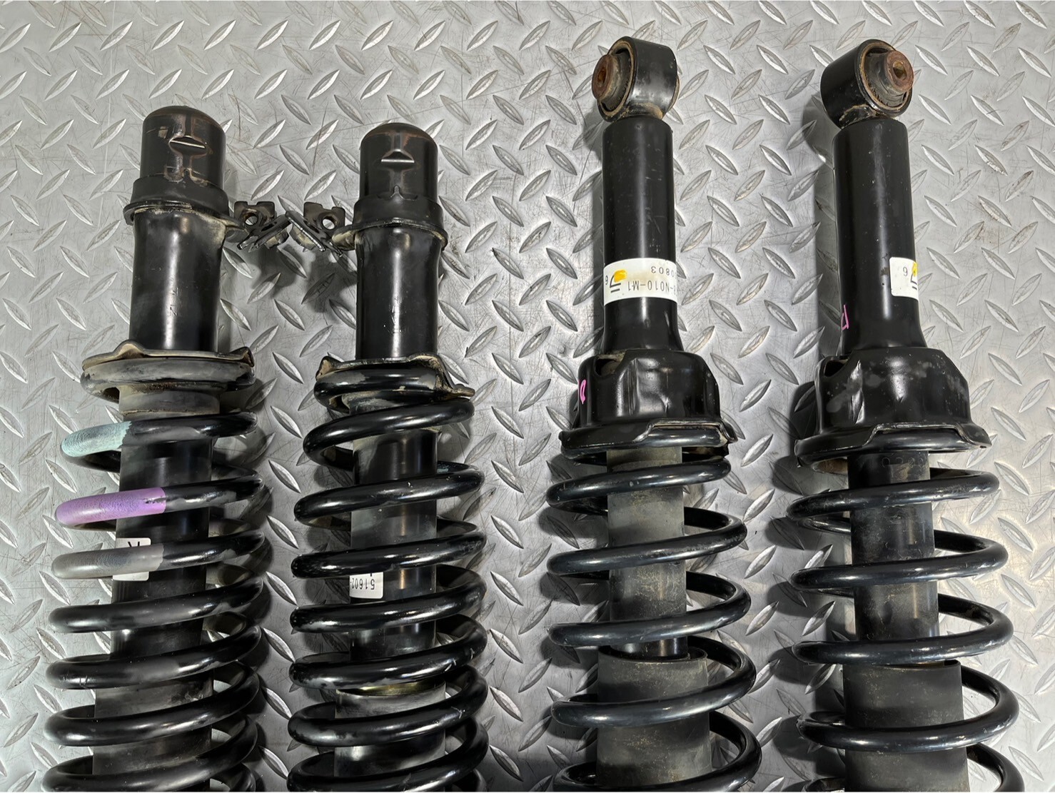 JDM Honda Acura Integra Rear Suspension Shocks Springs Showa St8 94-01 ...