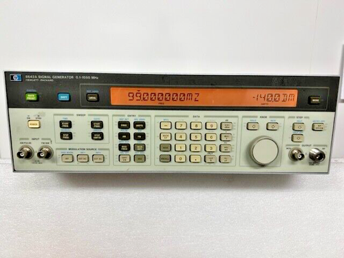 HP 8642A Synthesized Signal Generator with OPT 001 | eBay