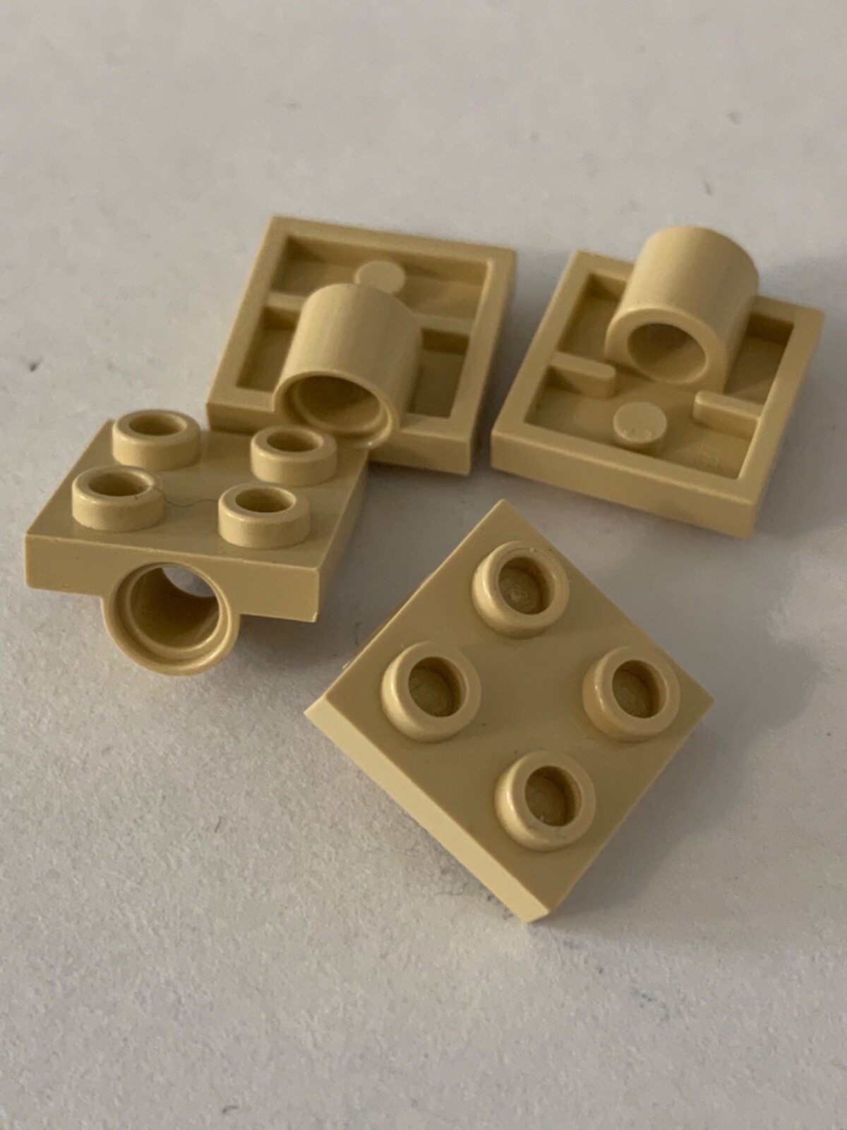 LEGO Parts 2444 / 10247 (4pcs) Plate, Modified 2 x 2 w Pin Hole Choose ...