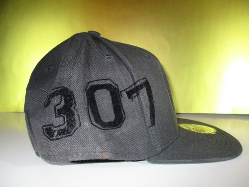 Chuck Deep Fit Original 307 Men's Adjustable Flat Brim Gray Hat Green ...