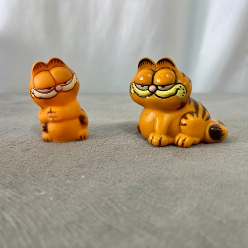 Vintage Vinyl Garfield Toys Figurine & Pencil Topper Mini 1.75 inch | eBay