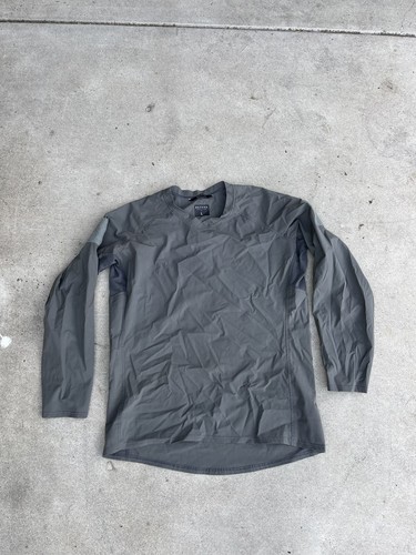 Beyond A5 Roman Shirt MAS GREY Stretch Soft Material Large | eBay