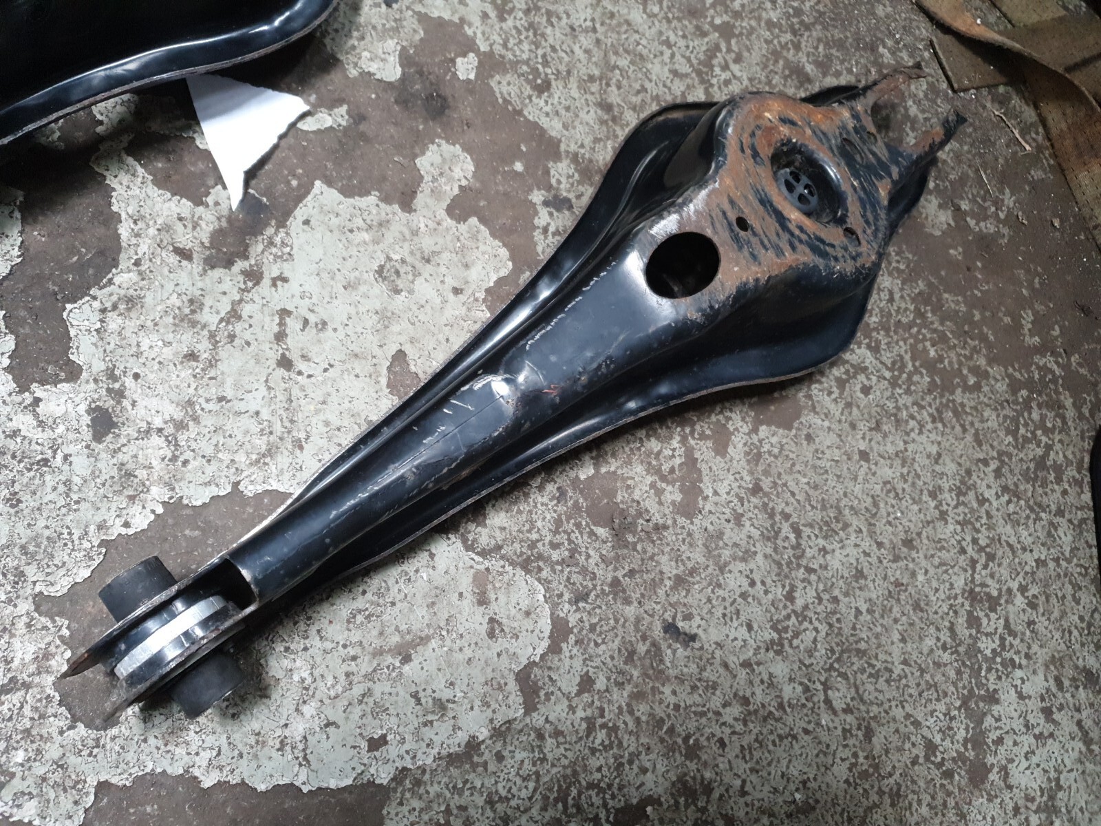 VW GOLF MK7 7.5 REAR CONTROL ARM SPRING PERCH 5Q0505311D SEAT LEON MK3 ...