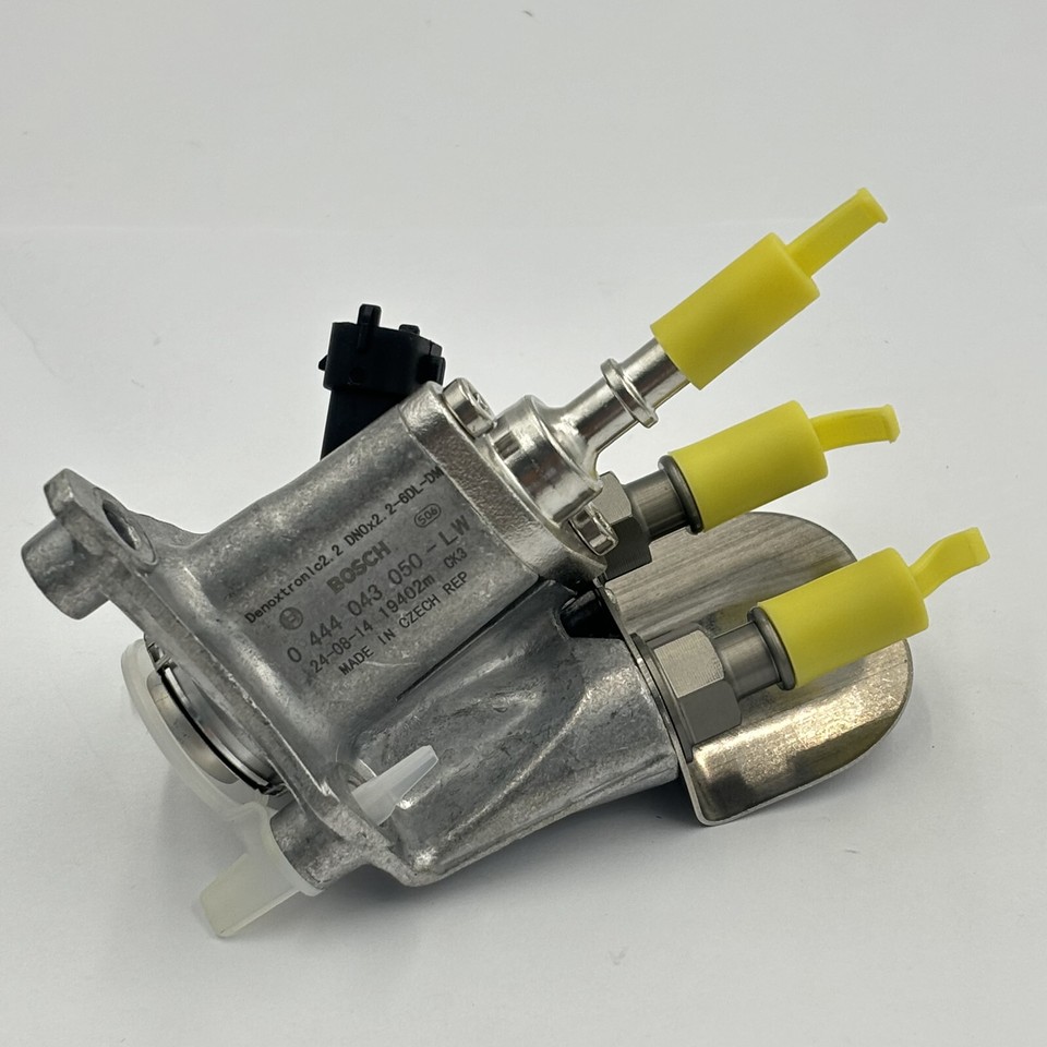NEW Def Urea Dosing Valve Injector Doser For 0444043034 Volvo Mack ...