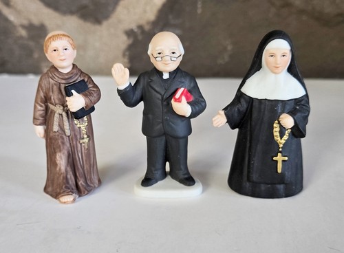 Vtg Lefton Colonial Village Religious Figurine Lot Preacher Reverend ...