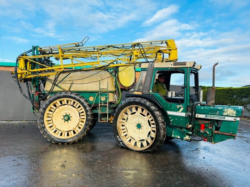CASE INTERNATIONAL 2WD SPRAYER*C/W SELF PROPELLED SPRAYER*VIDEO* | eBay UK