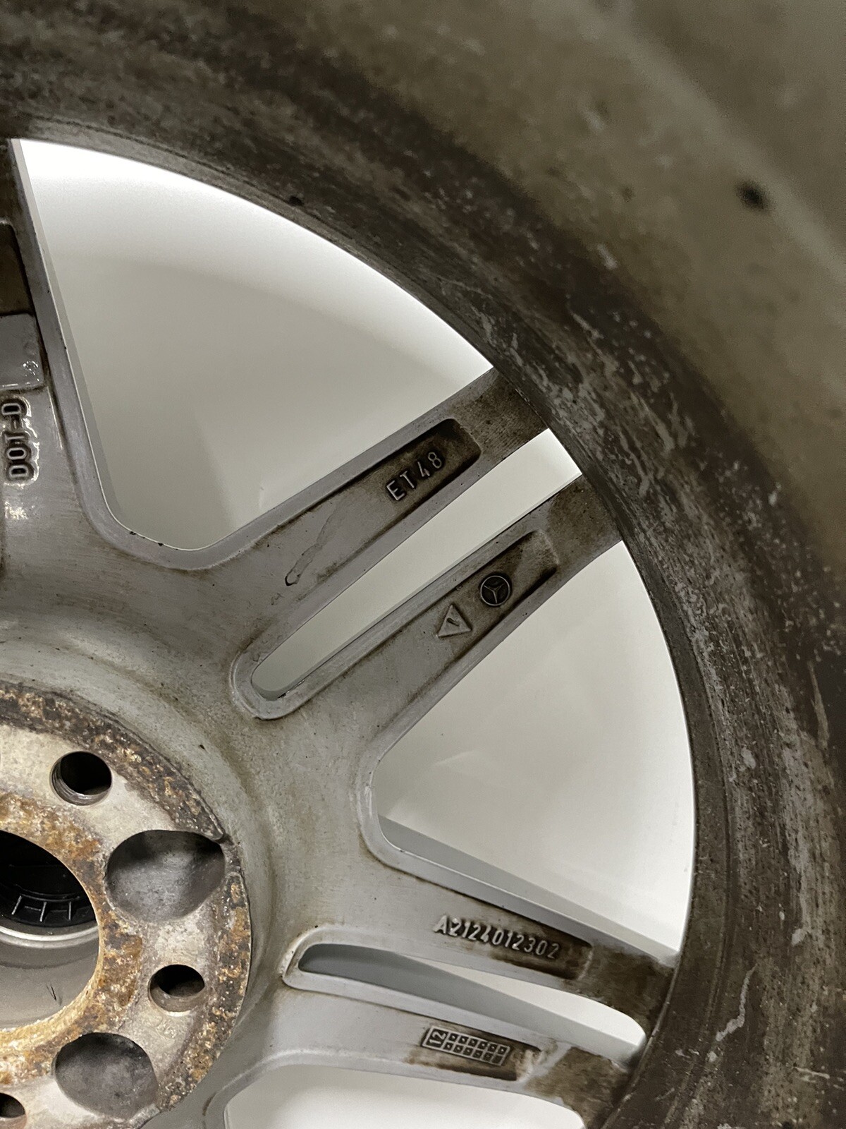 2011 Mercedes E350 Factory Genuine Rim Wheel 18x8.5" 6 Twin Spoke OEM ...