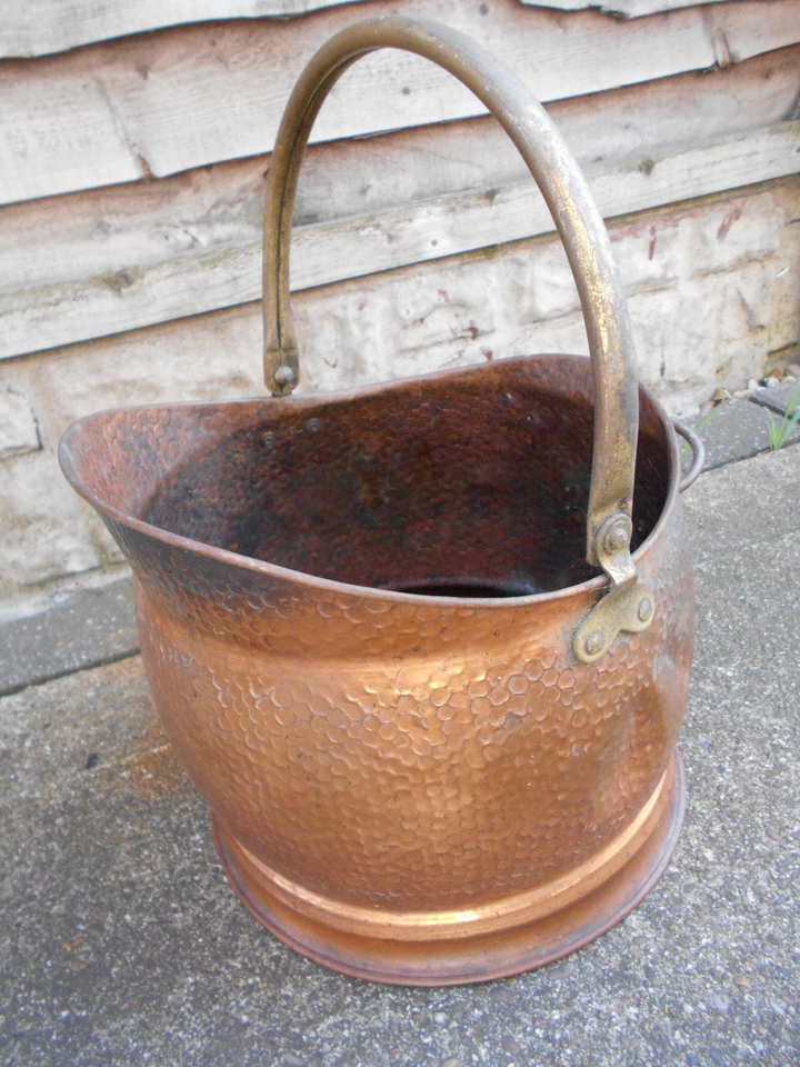Vintage Large Copper textured Coal Scuttle Bucket Planter handle Read ...
