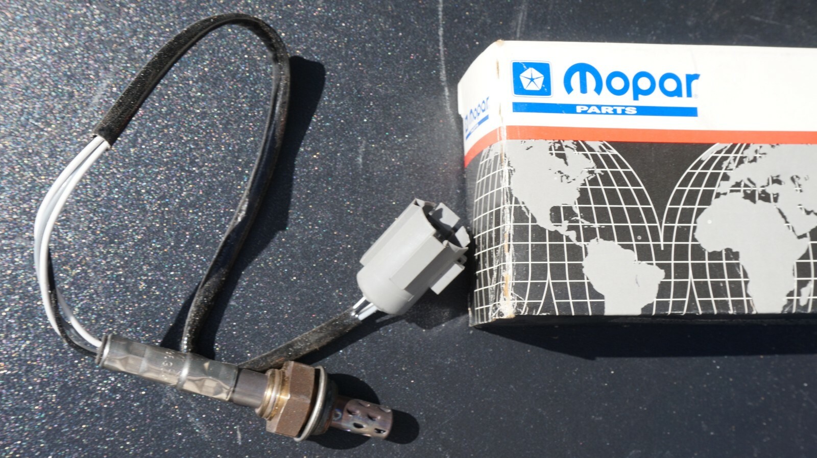 New Mopar O2 Oxygen Sensor 1996-97 Chrysler Cirrus Sebring Dodge ...