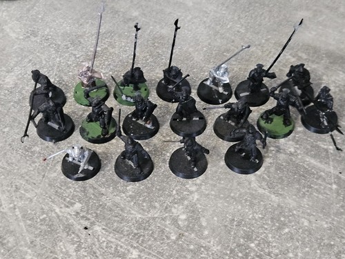 Warhammer Lord Of The Rings Uruk Hai Warriors X18 - Pikes And Shields ...