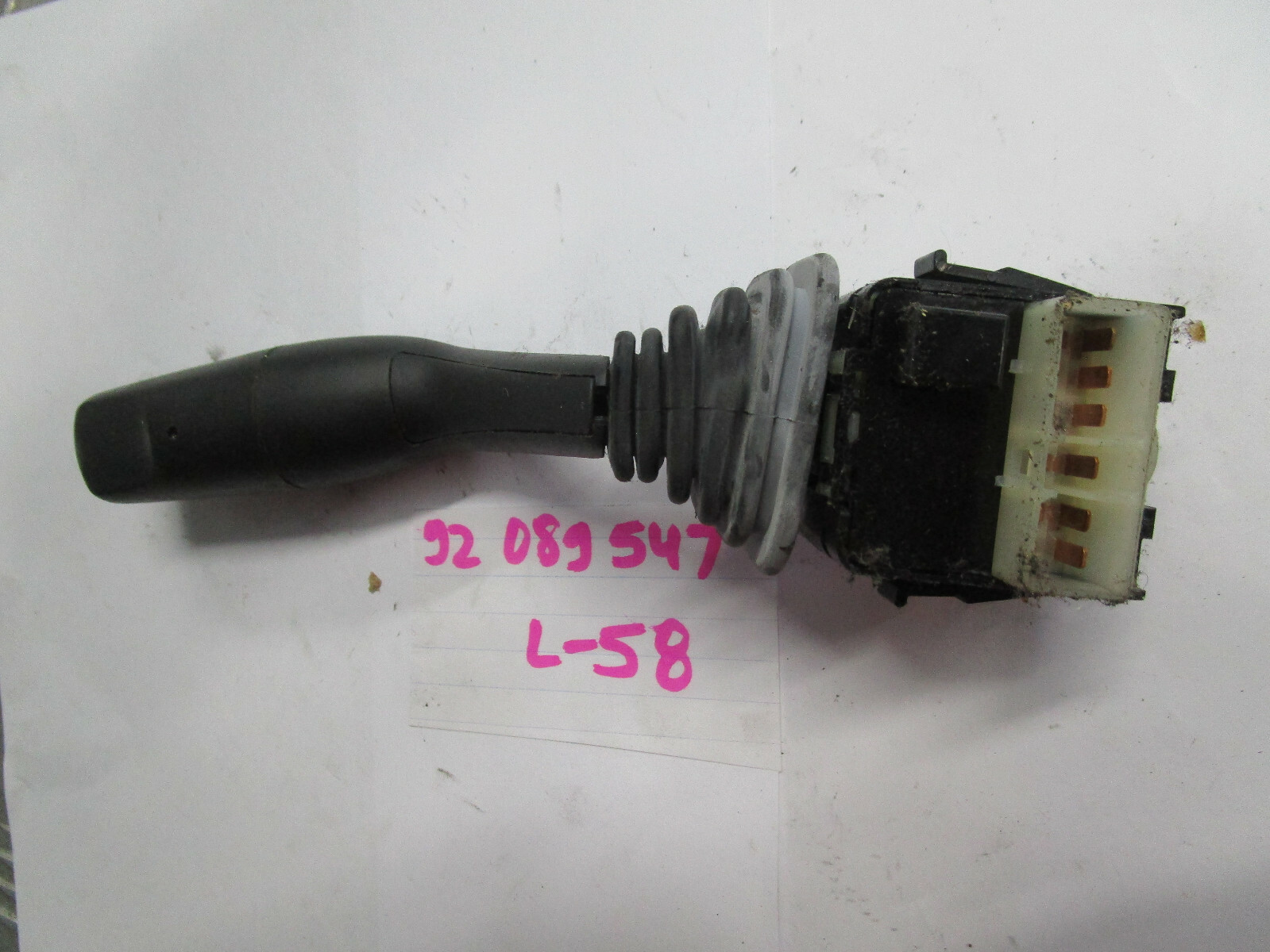 HOLDEN COMMODORE VX 2 VY VZ INDICATOR STALK ARM BLINKER ARM SWITCH ...