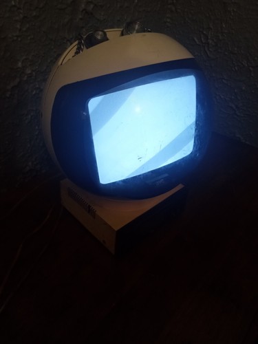 JVC Videosphere TV w/stand, model 3241 With Clock | eBay