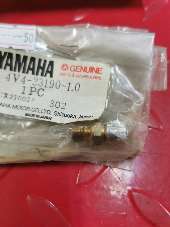 NOS Yamaha IT175 IT250 IT465 XJ1100 XJ750 XJ650 AIR VALVE COMP 4V4 ...