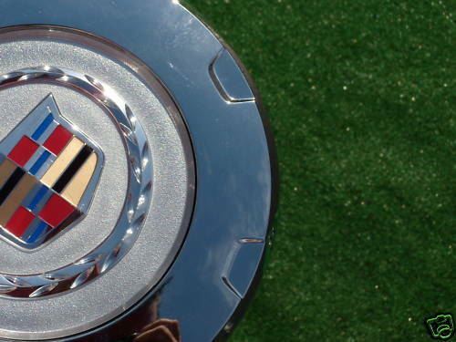 Real Genuine OEM Factory GM Cadillac Escalade 22 inch Wheel CENTER CAP ...