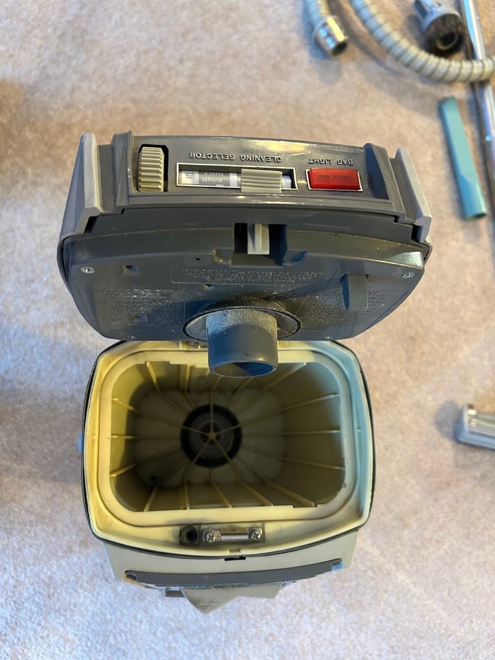 Vtg Electrolux Silverado Deluxe Model 1505 Canister Vacuum w/ Hose ...